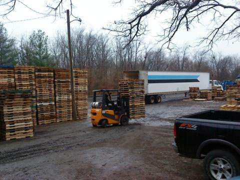 Recycling | Michiana Pallet Recycle